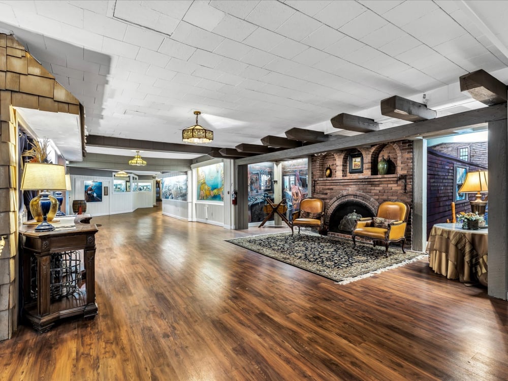 Photo Gallery | Explore Provincetown Inn's Coastal Charm