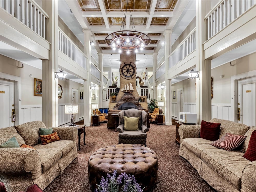 Photo Gallery | Explore Provincetown Inn's Coastal Charm